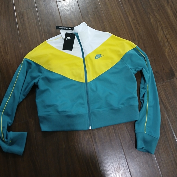 Nike | Jackets & Coats | Nike Cropped Color Jacket | Poshmark